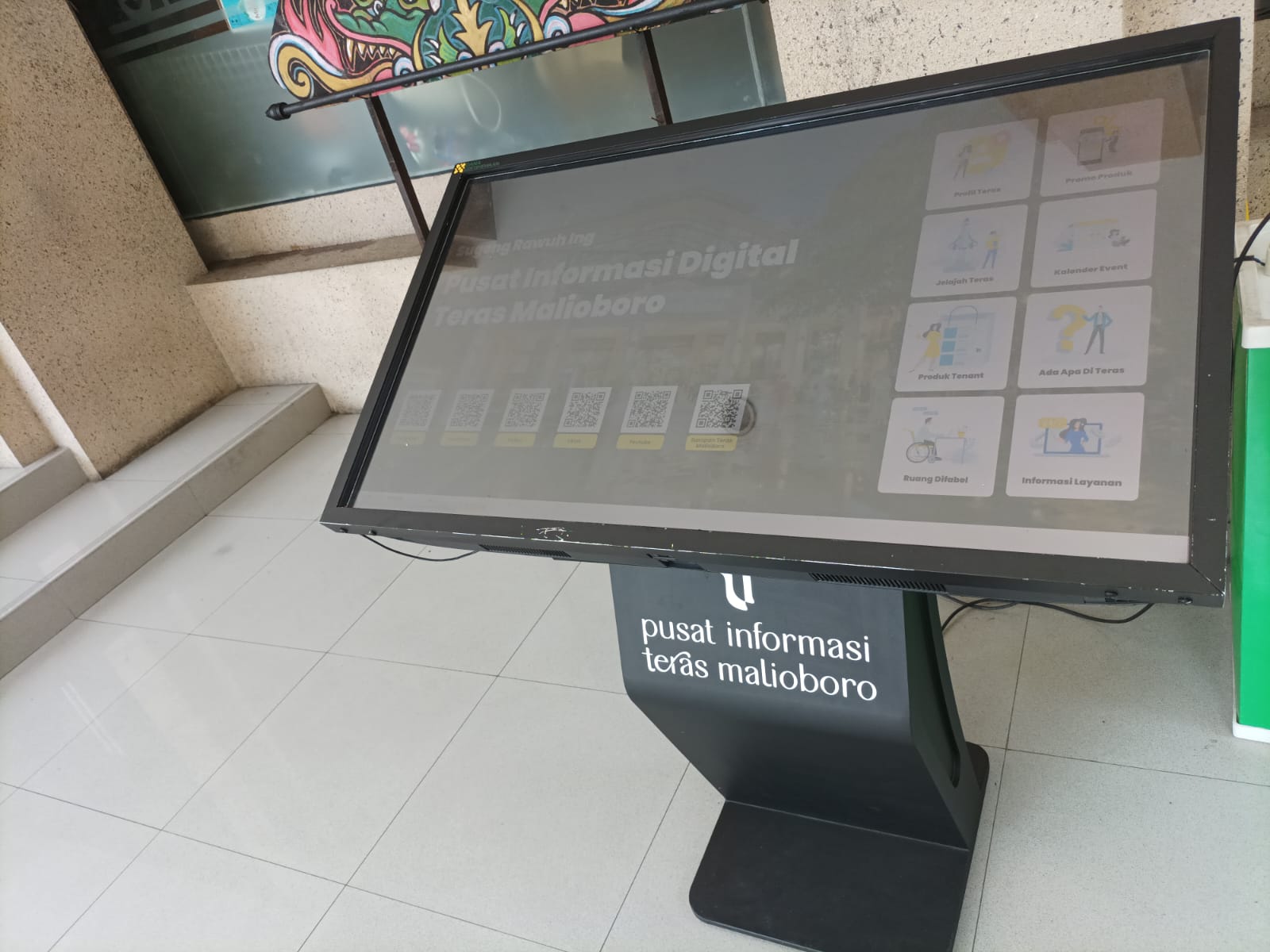 7. Anjungan Pusat Informasi Digital - Teras Malioboro